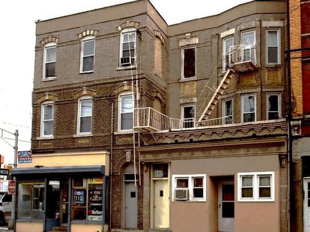 692 SUMMIT AVENUEUNIT 1FJERSEY CITY