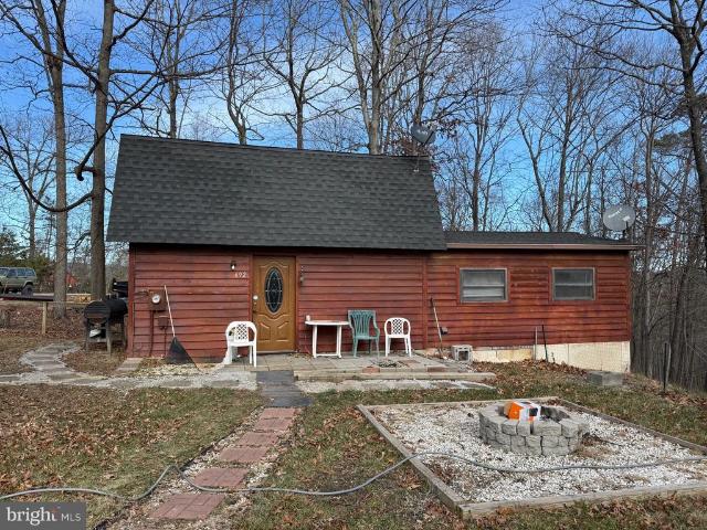 692 Plum Tree Lane