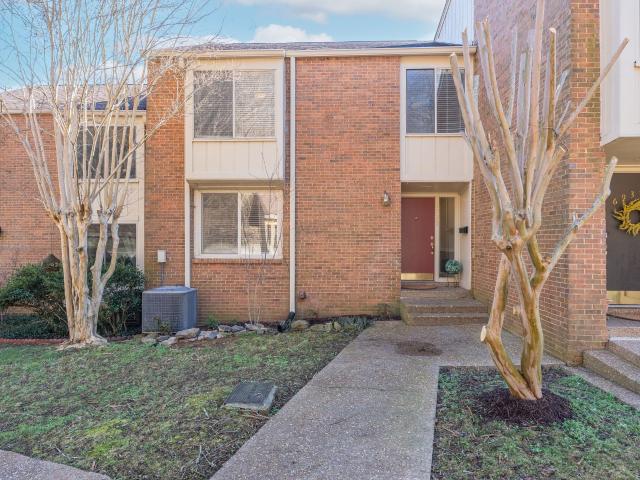 6935 Highland Park Dr, Nashville, TN 37205 | MLS #3137 | Compass