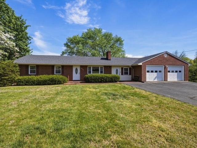 6935 Tinkerdale Rd, Roanoke, VA 24019