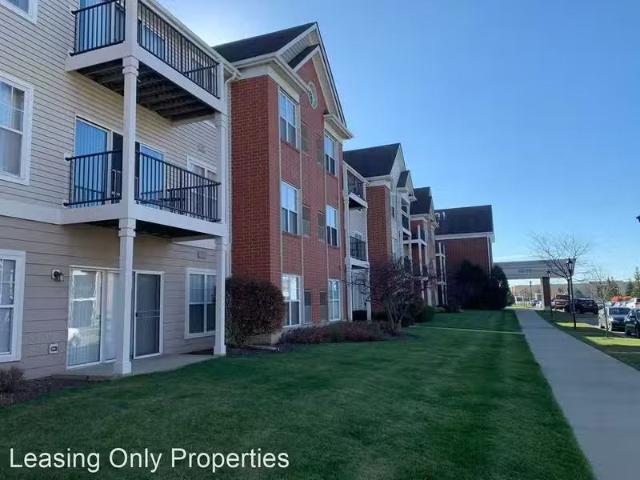 6935 70th Court, Unit114 6935 70th Ct