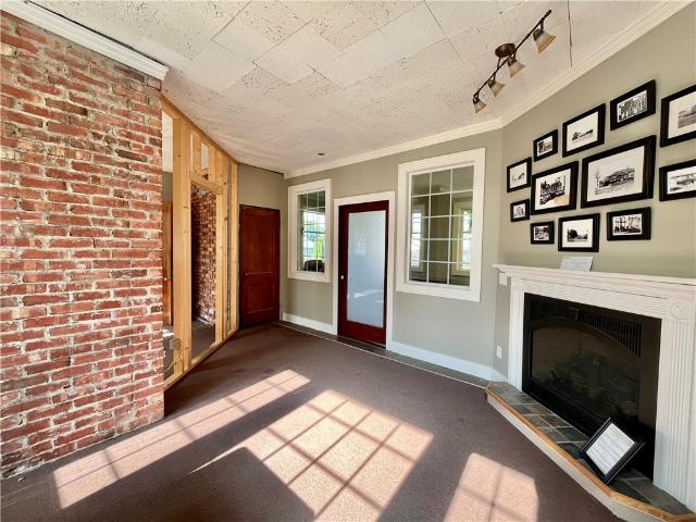 6936 Main Street