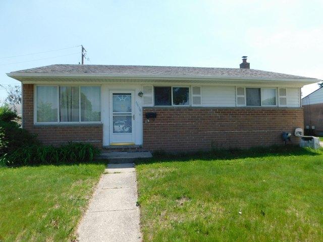 6936 Moccasin St, Westland, MI 48185