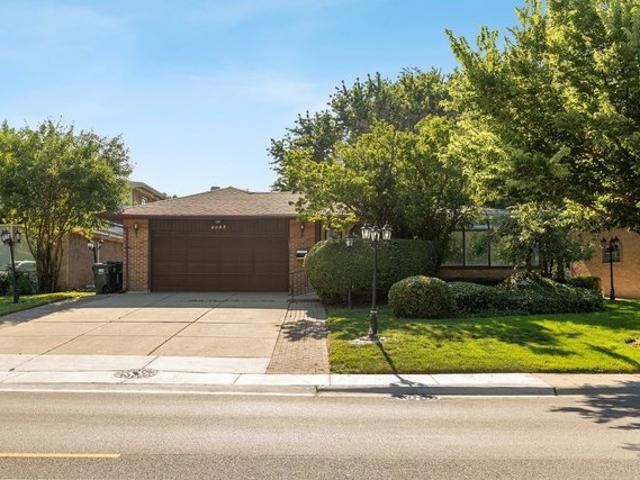 6936 N Kostner Ave, Lincolnwood, IL 60712