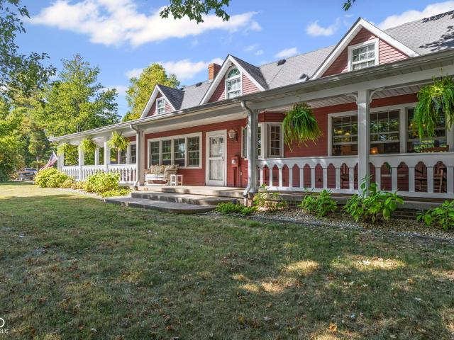 6936 E County Road 200 N