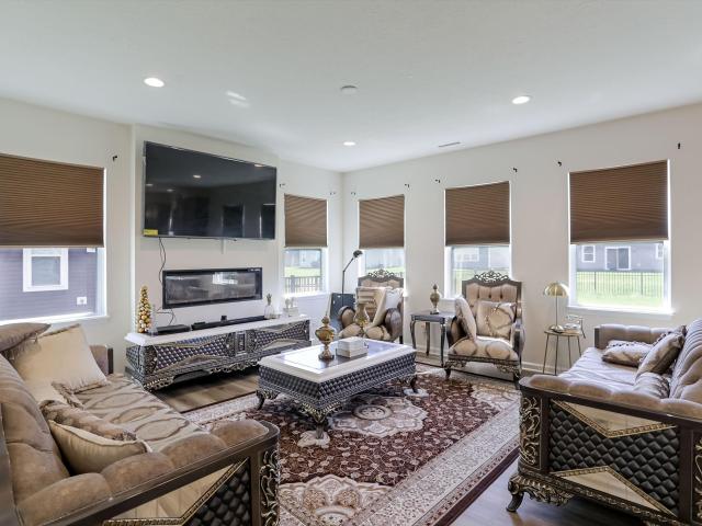 6936 Sonora Blvd, Brownsburg, IN 46112 | MLS #22096 | Compass