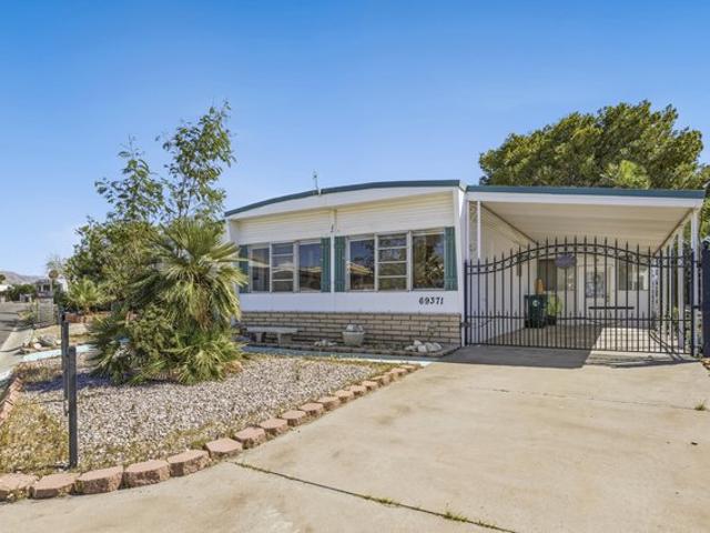 69371 Parkside Dr, Desert Hot Springs, CA 92241