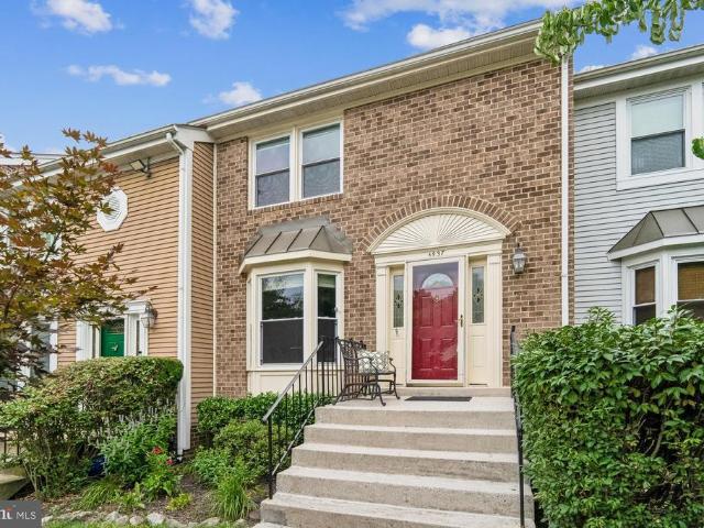 6937 Copperbend Lane