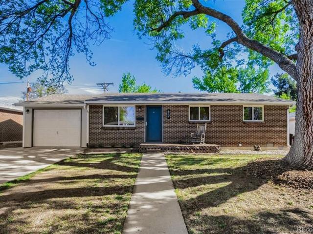 6937 W 53rd Pl, Arvada, CO 80002