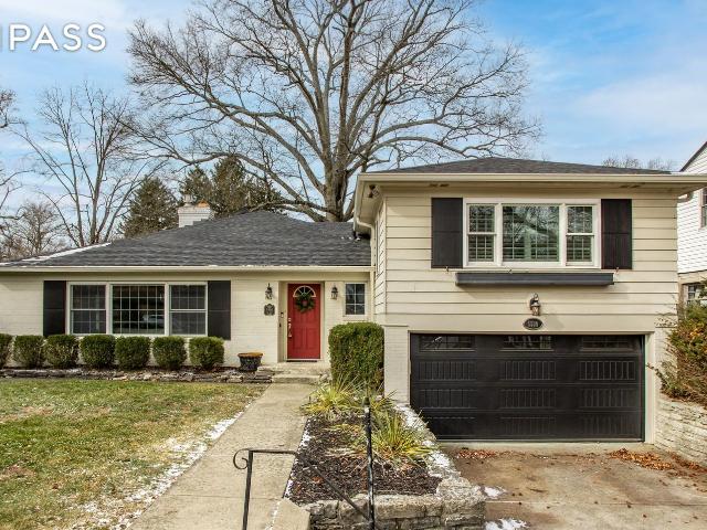 6930 Oak Ln, Indianapolis, IN