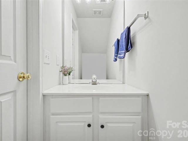 6930 Beverly Springs Dr, Charlotte, NC 28270 | MLS #4363
