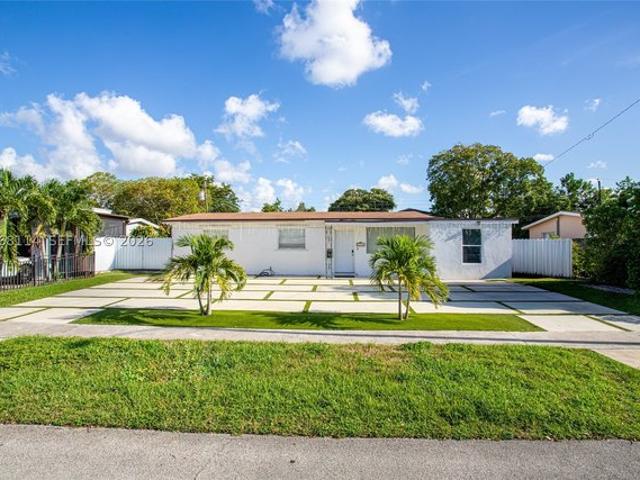 6930 Fillmore St, Hollywood, FL 33024