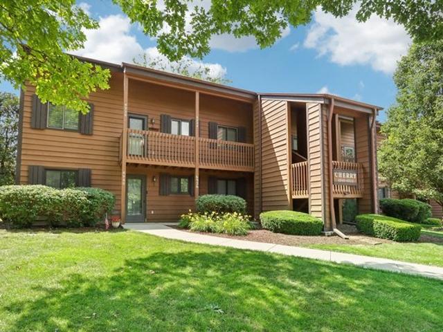 6930 th Ave Unit 6, Paddock Lake, WI 53168