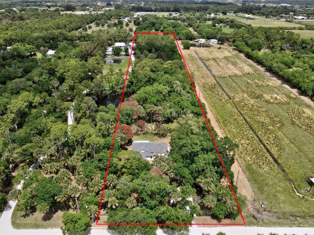 6930 41st St, Vero Beach, FL 32967 | MLS #296351
