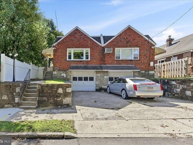 6931 Oakley St, Philadelphia, PA 19111