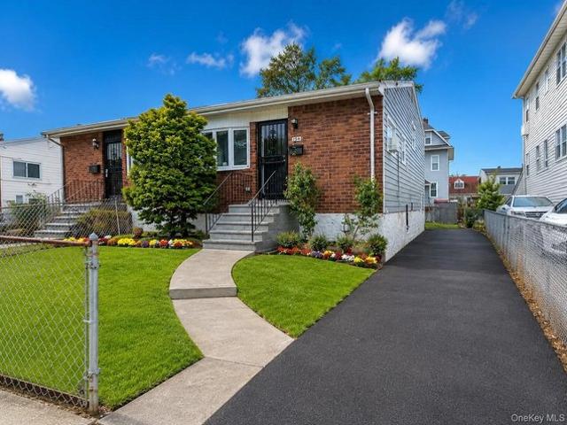 6931 Almeda Ave, Arverne, NY 11692