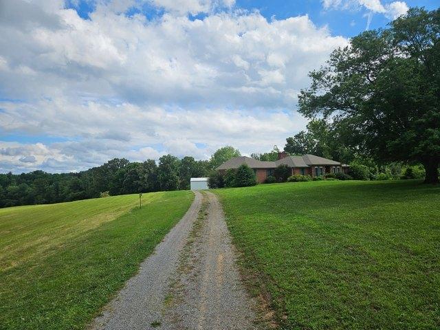 6931 Herbert Shannon Rd, Springfield, TN 37172
