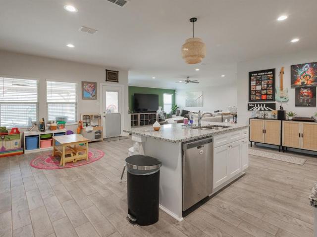 6931 Journey Lane