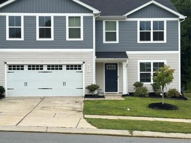 6931 Ludell Ln, Charlotte, NC 28215