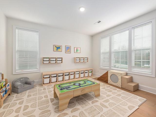 6931 Providence Lane, Charlotte, US, NC