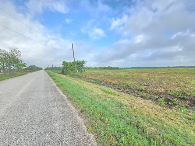 6932 Beard Rd, Needville, TX 77461 | MLS #15441