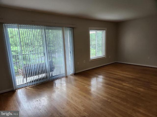 6932 Hanover Parkway # 303