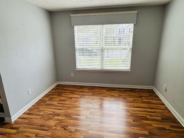 6932 Thousand Oaks Lane