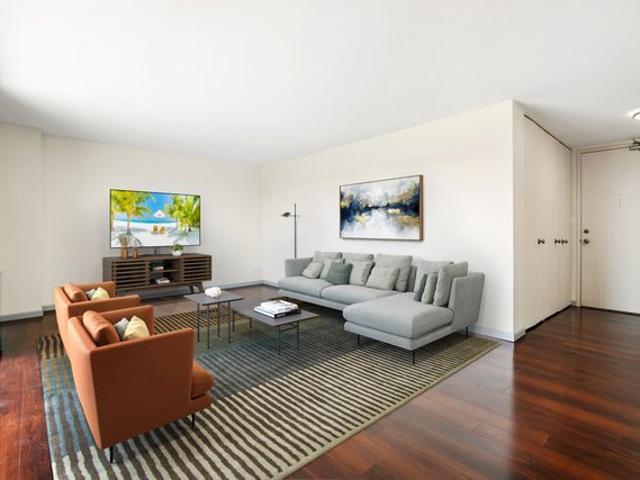 6933 N Kedzie Avenue # 803