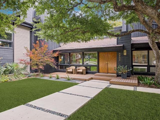 6933 Delrose Drive