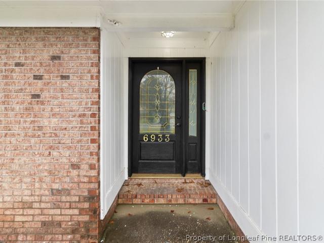 6933 Timbercroft Ln, Fayetteville, NC 28314 | MLS #759103 | Compass