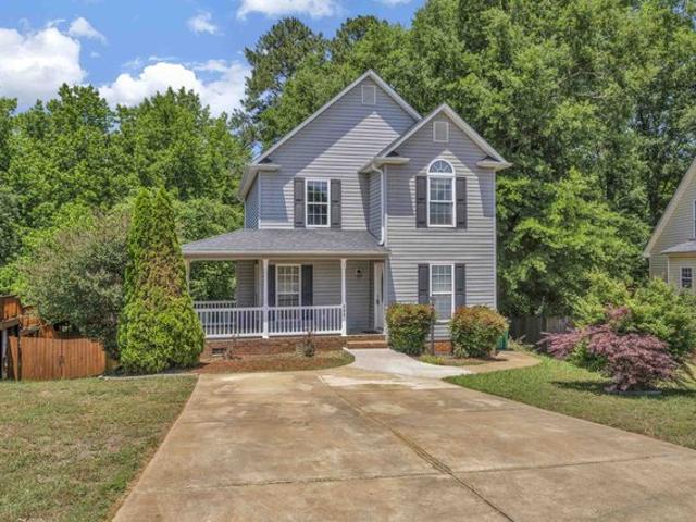 693 Cotton Branch Dr, Boiling Springs, SC 29316