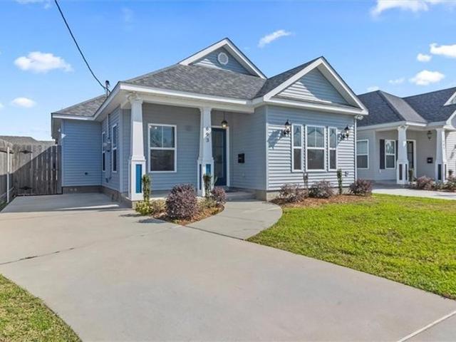 693 Saint George Ave, Jefferson, LA 70121