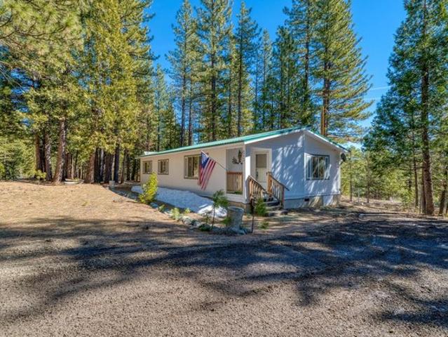 69440 Mohawk Vista Dr, Blairsden, CA 96103