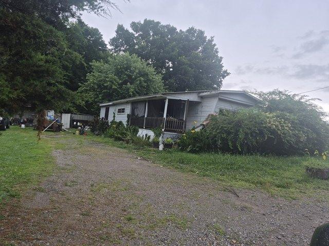 6944 Minor Hill Hwy, Goodspring, TN 38460