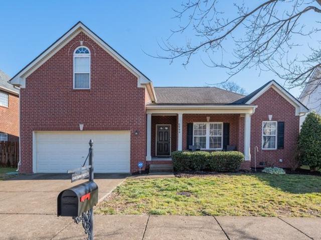 6944 Sunnywood Dr, Nashville, TN 37211