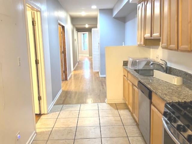 6945 S Dorchester Avenue # 2S