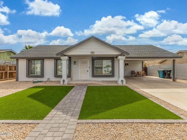 6945 W Merrell St, Phoenix, AZ 85033