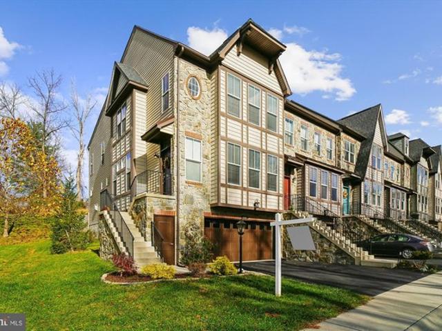 6947 Country Club Ter, New Market, MD 21774