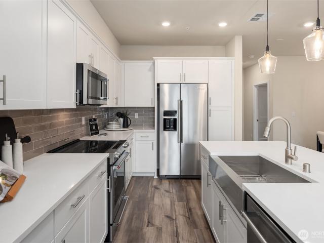 6949 NE 184th Lane # 503