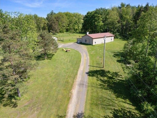 6940 N Geneva Rd, Sodus, NY 14551