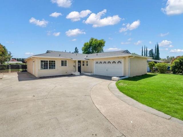 6940 Calvin Dr, Citrus Heights, CA 95621