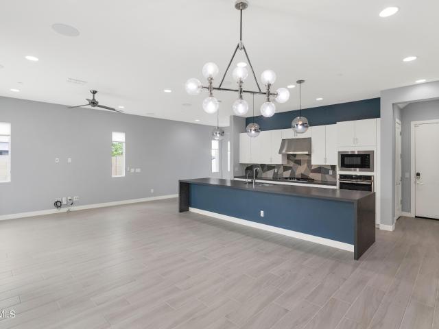 6940 E Lyra Drive