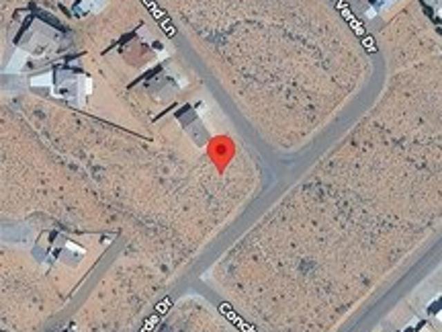 6940 E Trails End Ln, Kingman, AZ 86401