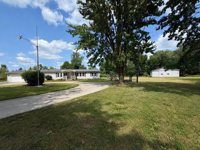 6940 Perry Rd, Yale, MI 48097