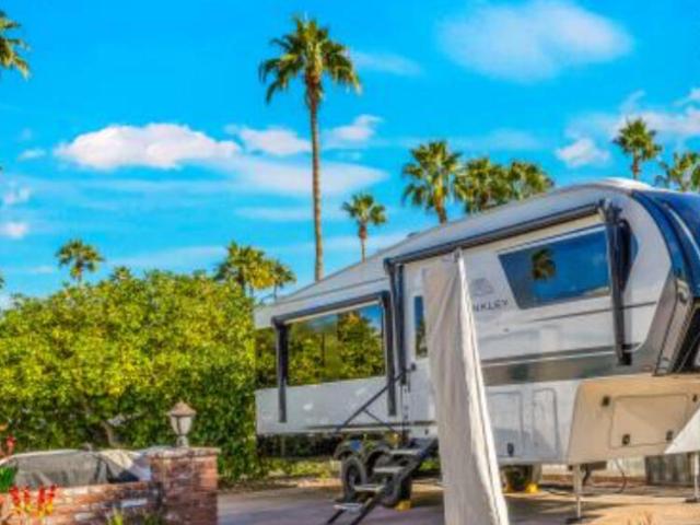 69411 Ramon Rd, Unit 691, Cathedral City, CA 92234 | MLS #219139 | Compass