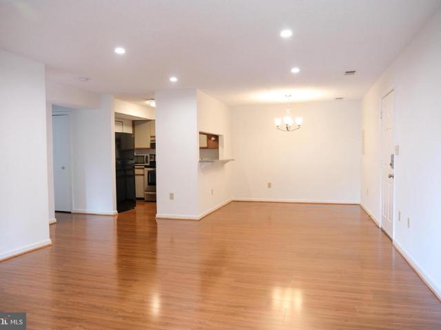 6941 Mary Caroline Circle # H
