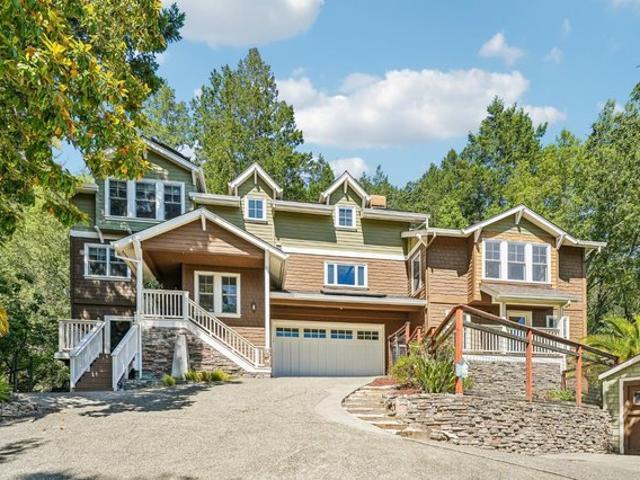 6941 Ellen Ln, Forestville, CA 95436