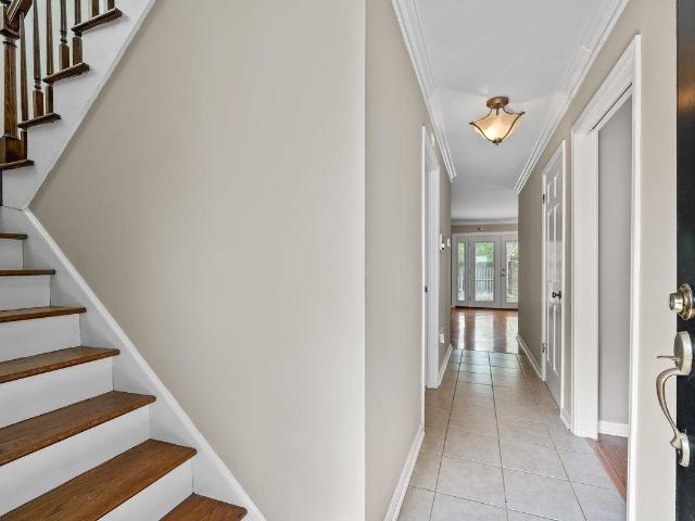 6942 amberly dr