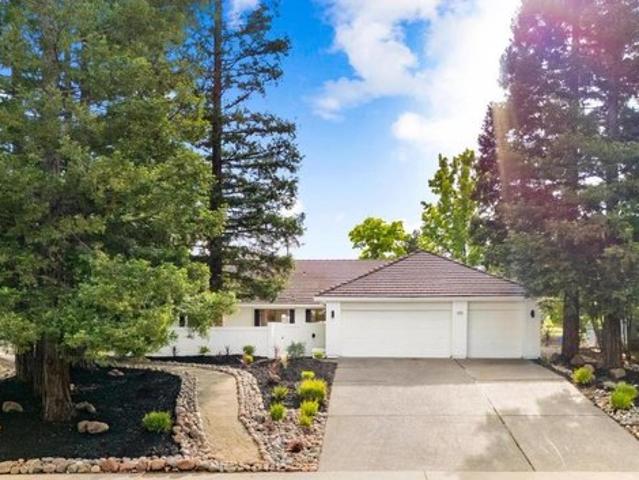 6942 Pera Dr, Rancho Murieta, CA 95683