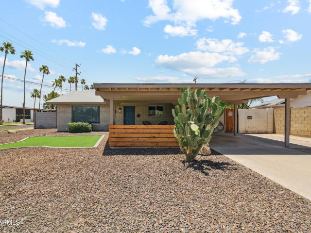 6943 e granada road